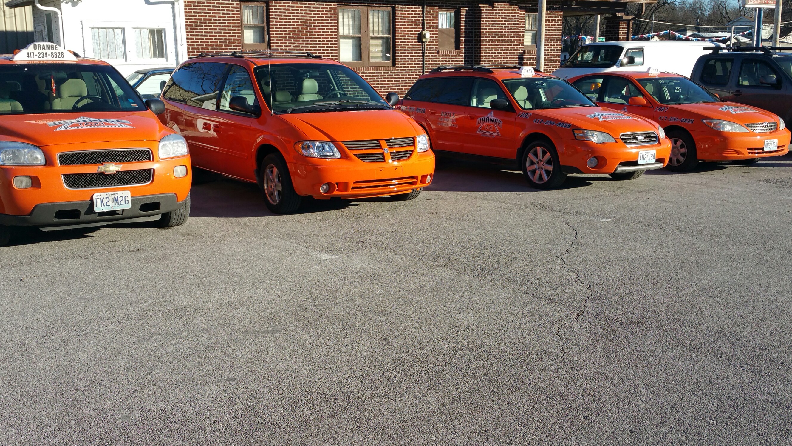 Springfield Orange Taxi - Springfield, MO 65807