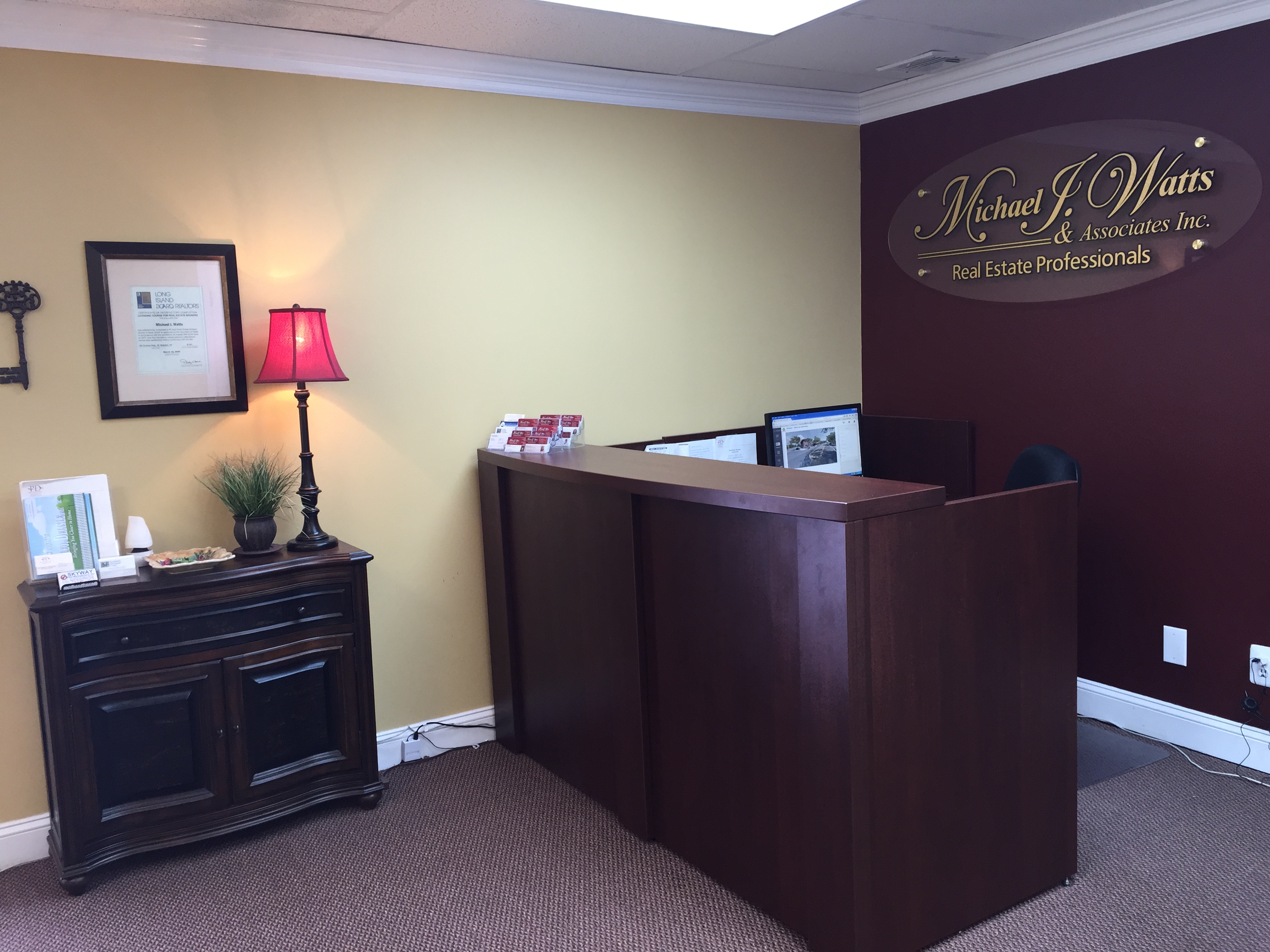 Michael J Watts & Associates - Islip, NY 11751
