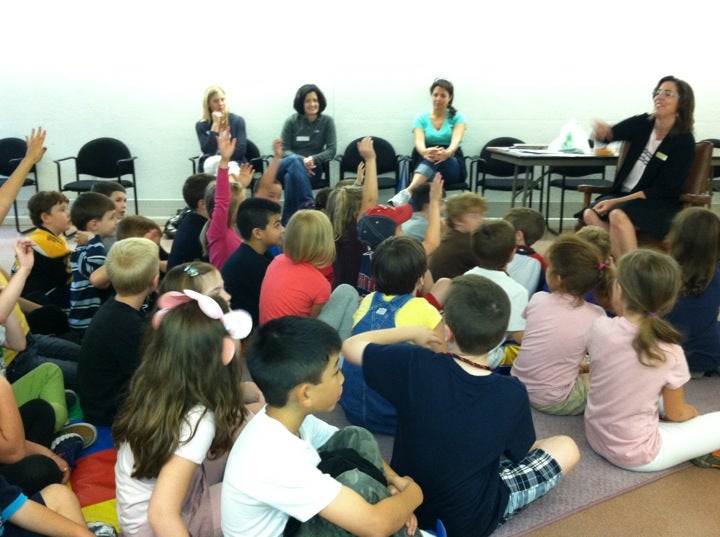 Holliston Public Library - Holliston, MA 01746