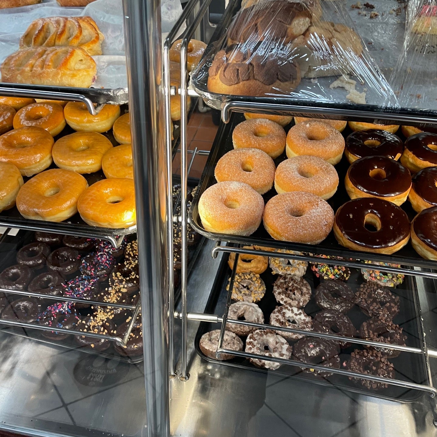 Yum-Yum Donuts - Norco, CA 92860