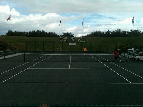 World Tennis Club Inc - Naples, FL 34105