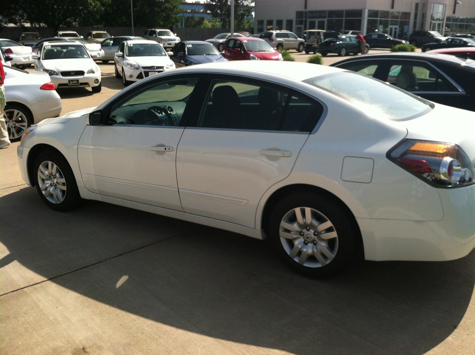 Willis Auto Campus - Clive, IA 50325