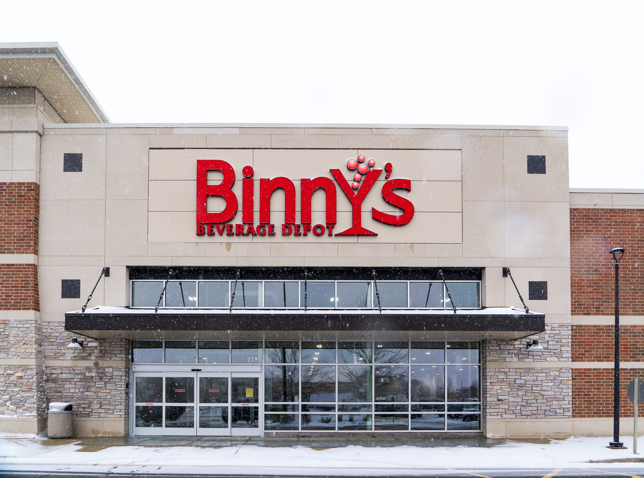 Binny's Beverage Depot - Willowbrook 7175 S Kingery Hwy, Willowbrook ...