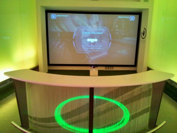 Microsoft Company Store 15010 NE 36th St Bldg 92, Redmond, WA 98052 ...