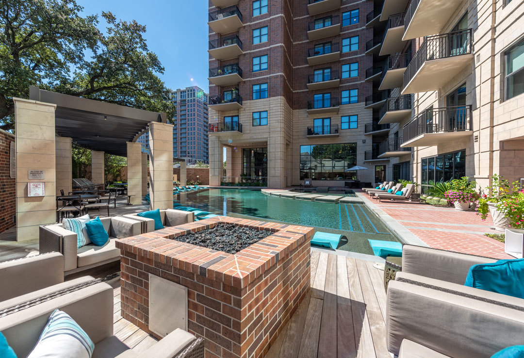 The Carter - Houston, TX 77006