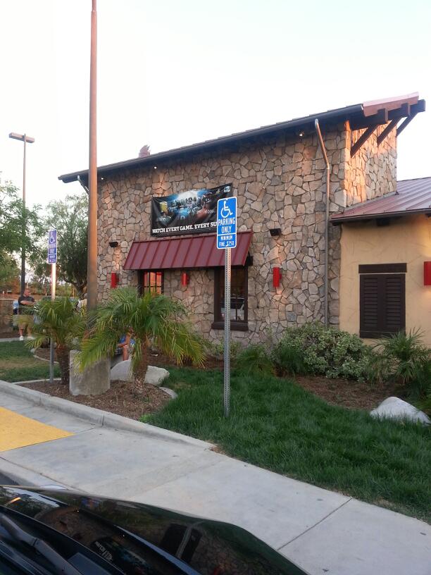 Famous Dave's - Temecula, CA 92591