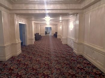 Hotel Retlaw, Trademark Collection by Wyndham - Fond Du Lac, WI 54935
