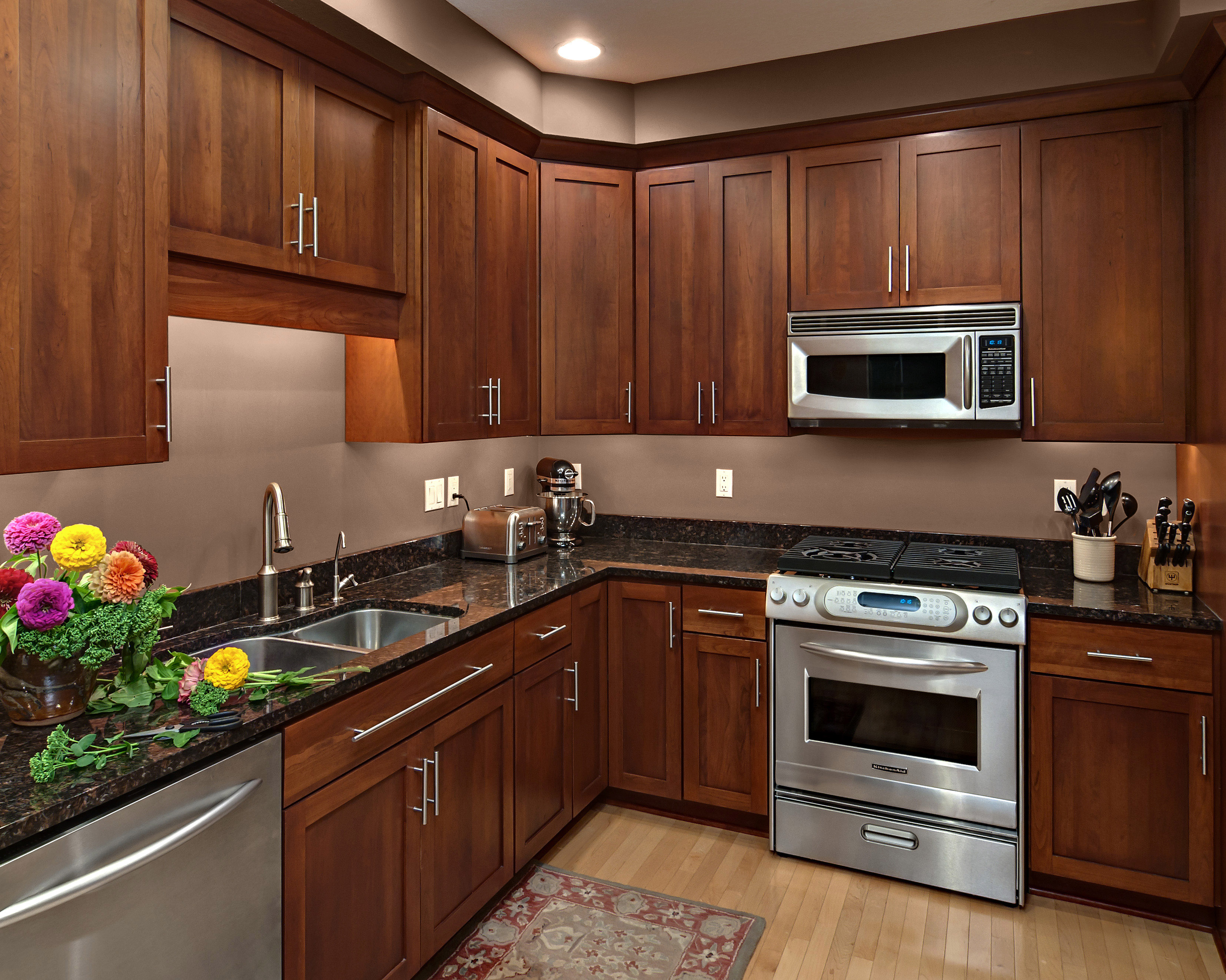 CliqStudios- Kitchen Cabinets