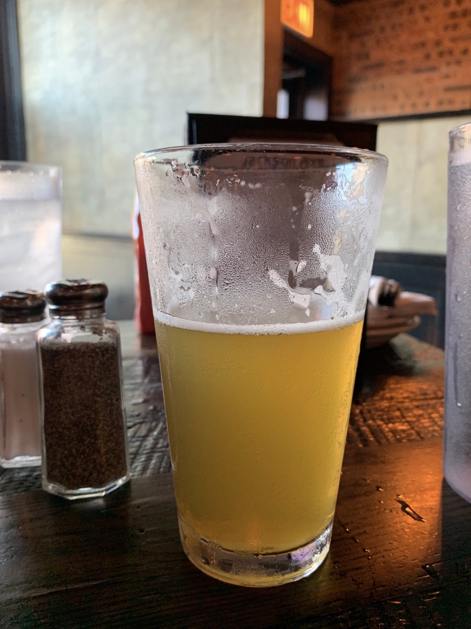 Jackson Ave Pub - Naperville, IL 60540